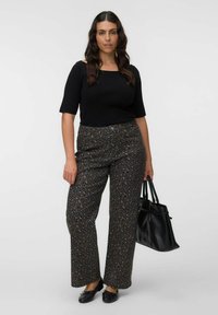 Vero Moda Curve WIDE-FIT JEANS VMCTESSA HIGH RISE WIDE LEG FIT JEANS ...