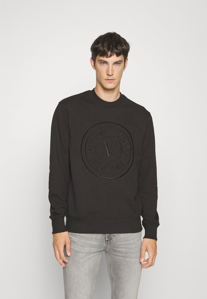Versace Jeans Couture EMBLEM EMBRO - Sweatshirt - black/schwarz ...