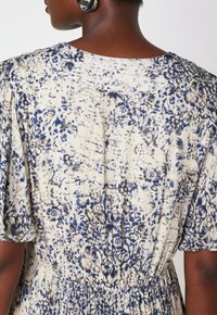 Maison 123 Day dress - bleu/blue - Zalando