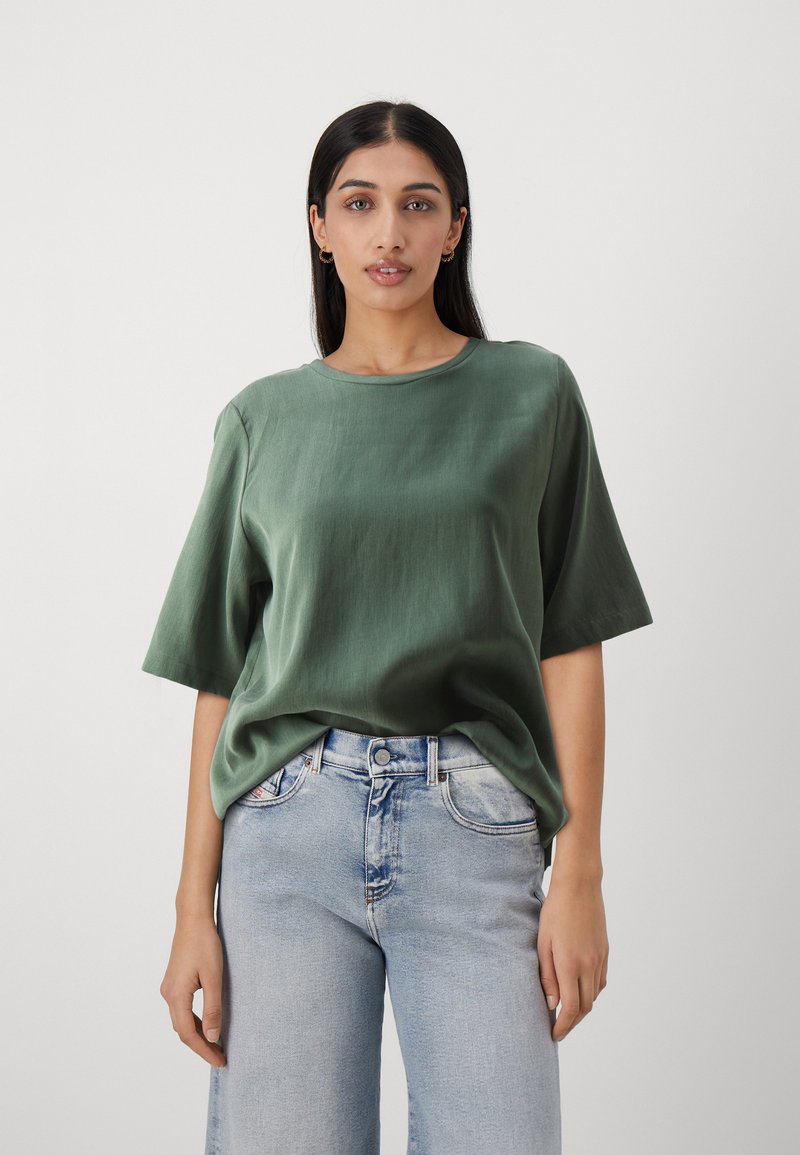 DRYKORN DIEDRA - T-shirts - green/mørkegrønn - Zalando.no