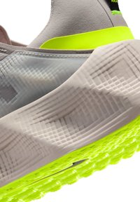 Nike Sportswear AVA ROVER - Trainers - moon particle moon particle ...