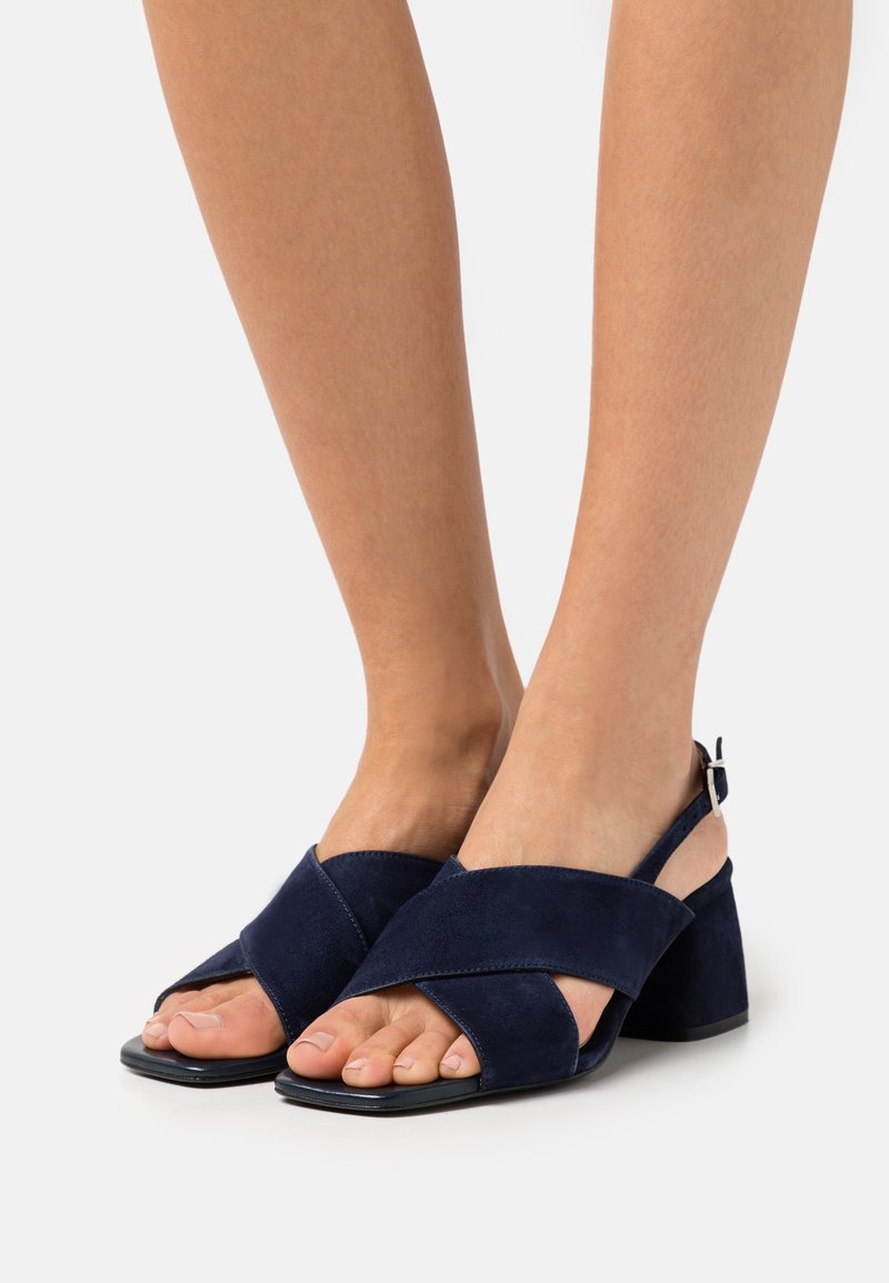 Peter Kaiser CHARON - Riemensandalette - notte/nude - Zalando.at