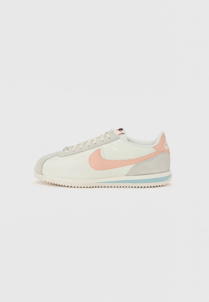 Nike Sportswear CORTEZ SE - Sneakers - sail/arctic orange/ocean bliss/offwhite - Zalando.dk