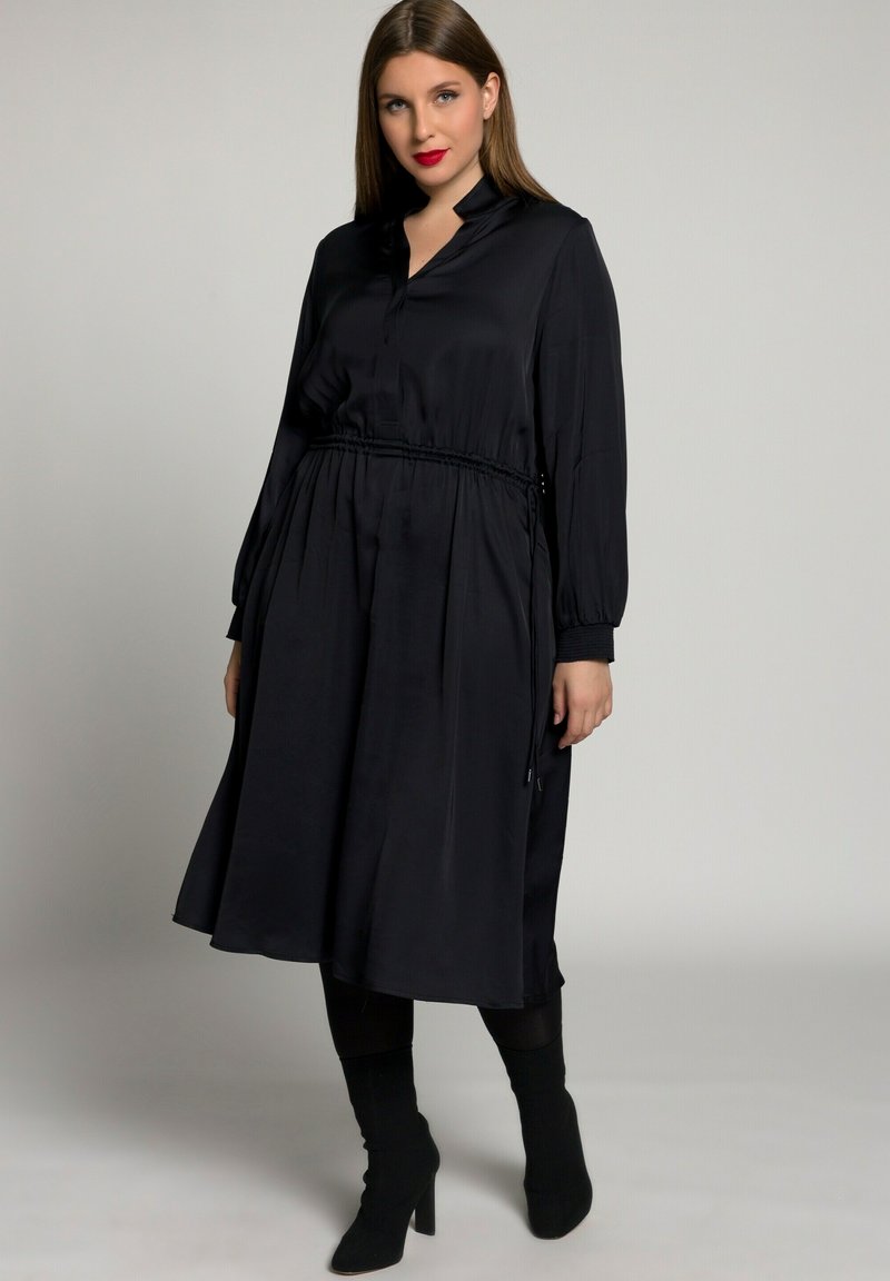 Ulla Popken Skjortklänning - black/svart - Zalando.se