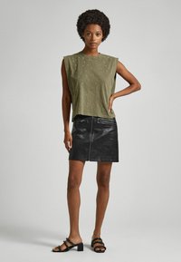 Pepe Jeans HEA - Top - olivine green/oliv - Zalando.de