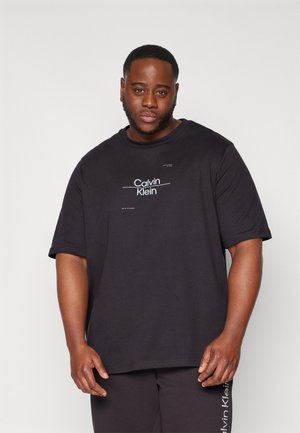 Calvin Klein Jeans Plus MONOLOGO TEE - T-Shirt basic - black/schwarz - Zalando.at