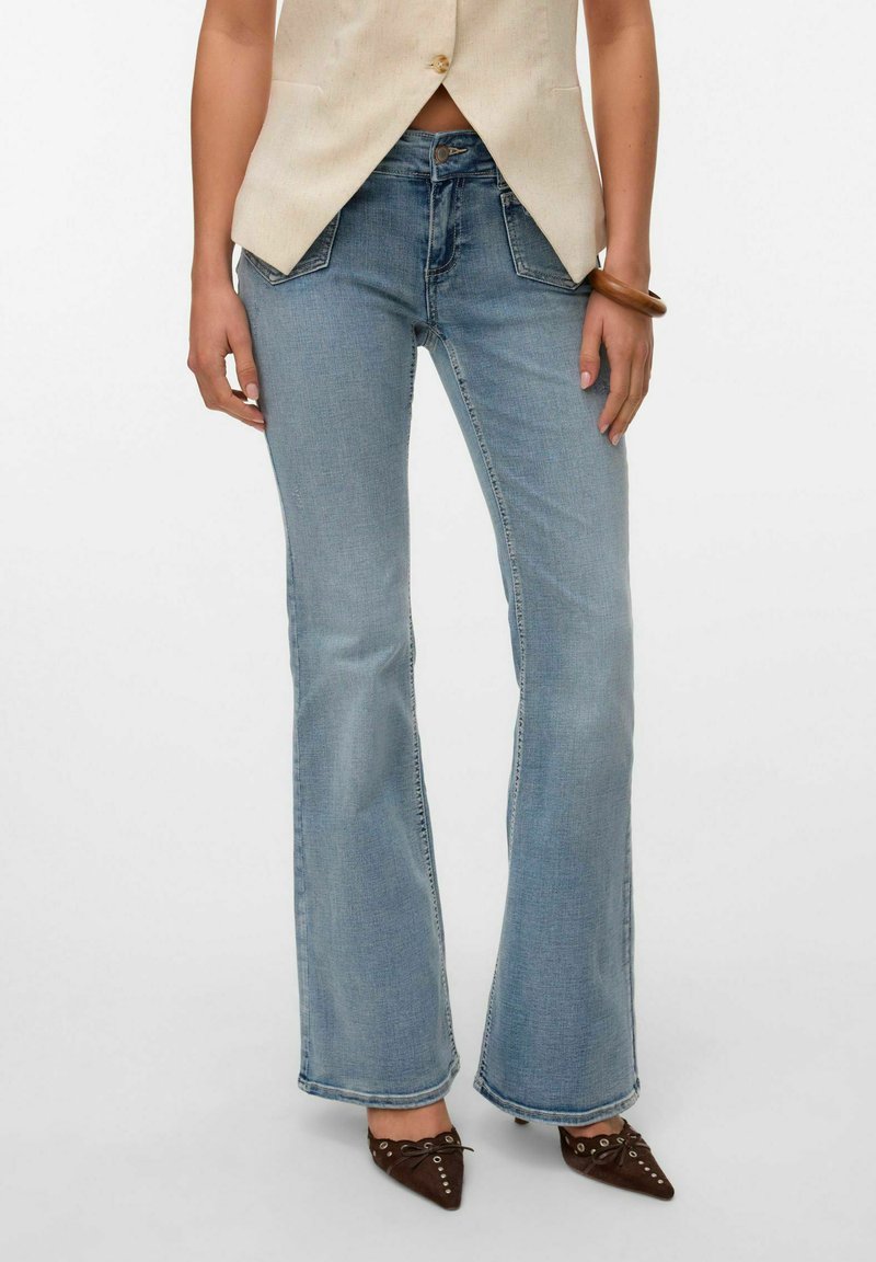 Vero Moda AUSGESTELLT VMJEAN NIEDRIGE AUSGESTELLT - Jeans Bootcut ...