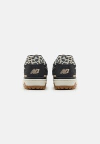 New Balance BBW550 - Sneaker low - black/beige/schwarz - Zalando.ch