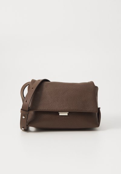 Vesker | Dame | Nye designervesker på nett | ZALANDO