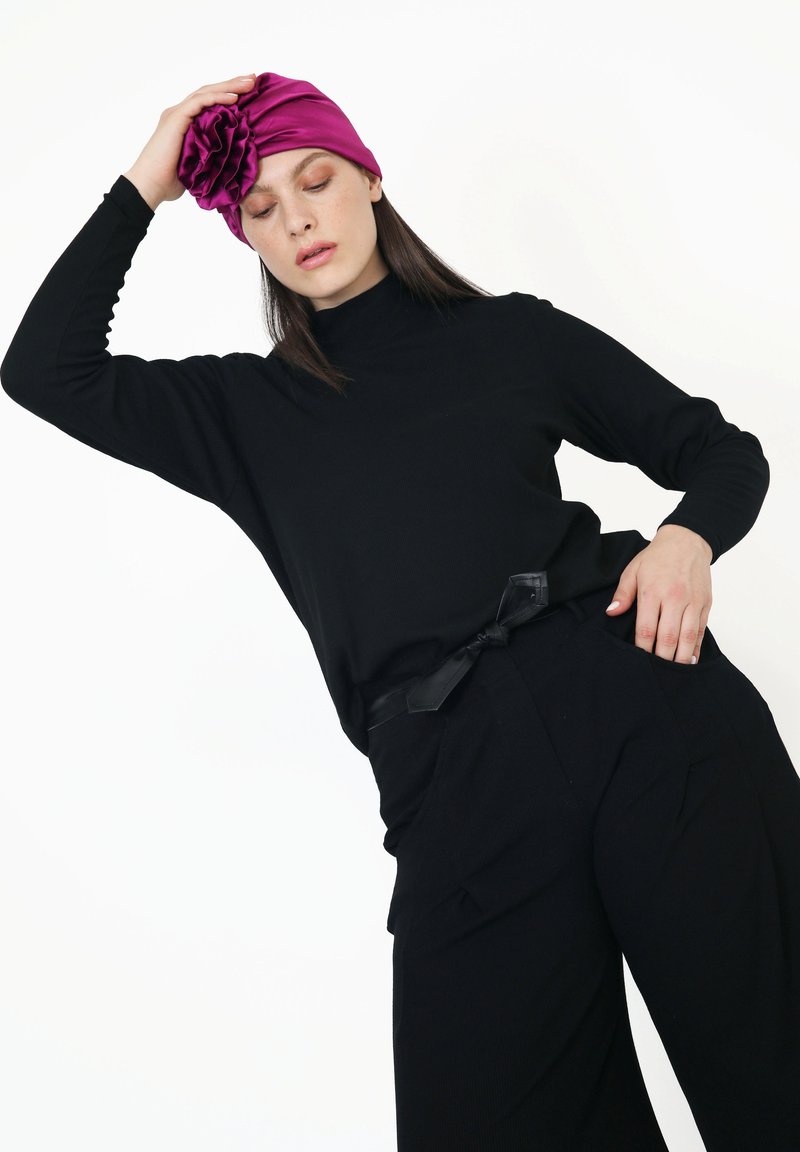 Jean Marc Philippe COL CHEMINÉE EN COTE UNIE - Long sleeved top - noir ...