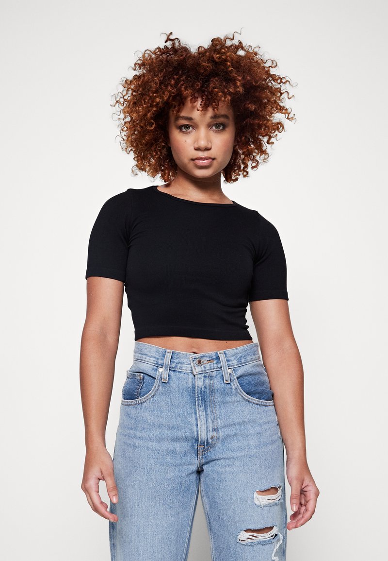 Even&Odd Basic T-shirt - black - Zalando.de