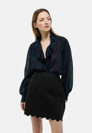 Chemises et chemisiers col à jabot pour femme | Zalando