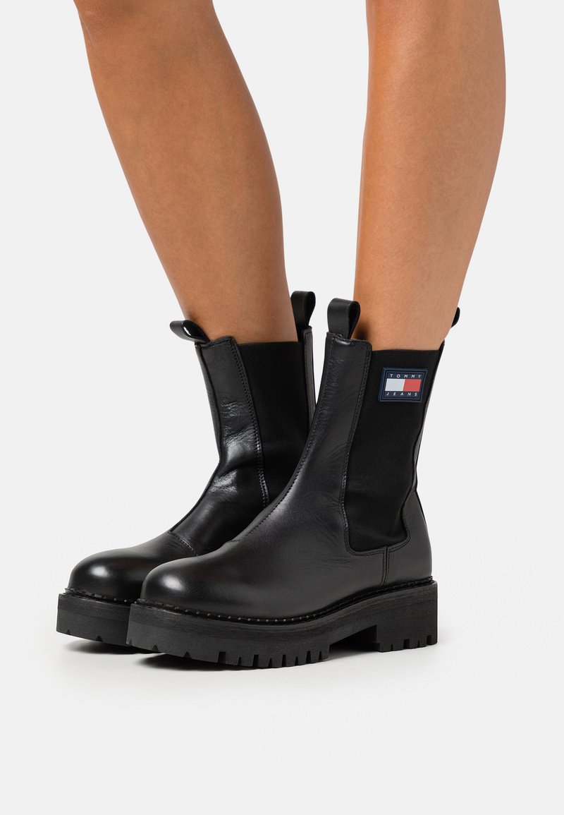 Tommy Jeans URBAN CHELSEA - Platform ankle boots - black - Zalando.de