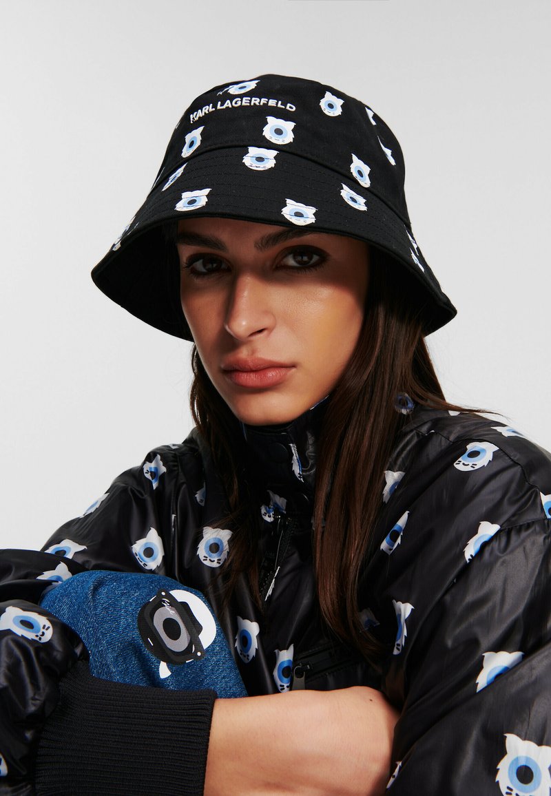 KARL LAGERFELD KARL LAGERFELD HAT X DARCEL DISAPPOINTS ALL-OVER PRINT ...