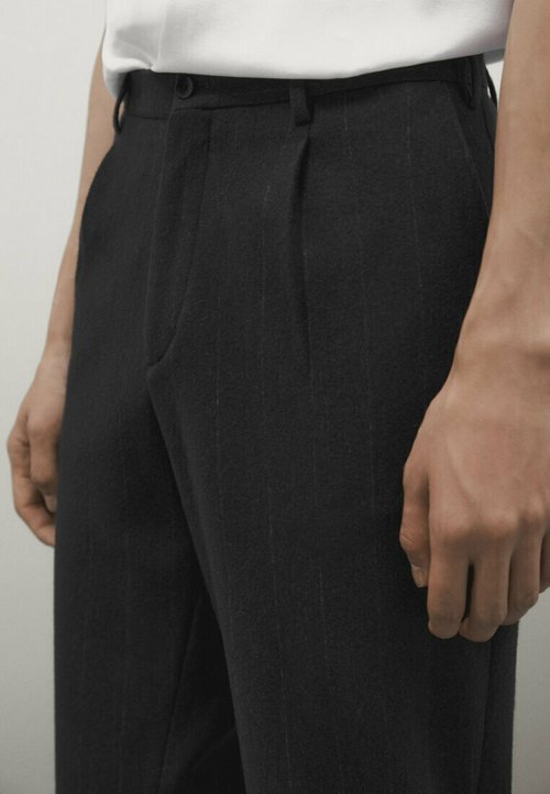 Next NOVA FIDES ITALIAN HERRINGBONE TEXTURED BLEND TAPERED - Chino - grey/gris - ZALANDO.FR