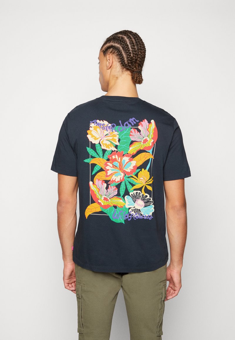 Scotch & Soda FOREVER SUMMER ARTWORK TEE - T-Shirt print - black ...