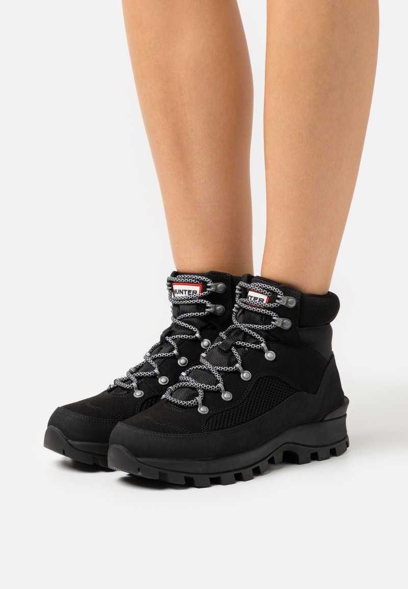 Hunter ORIGINAL WOMENS EXPLORER BOOT - Botine cu șireturi - black/negru ...