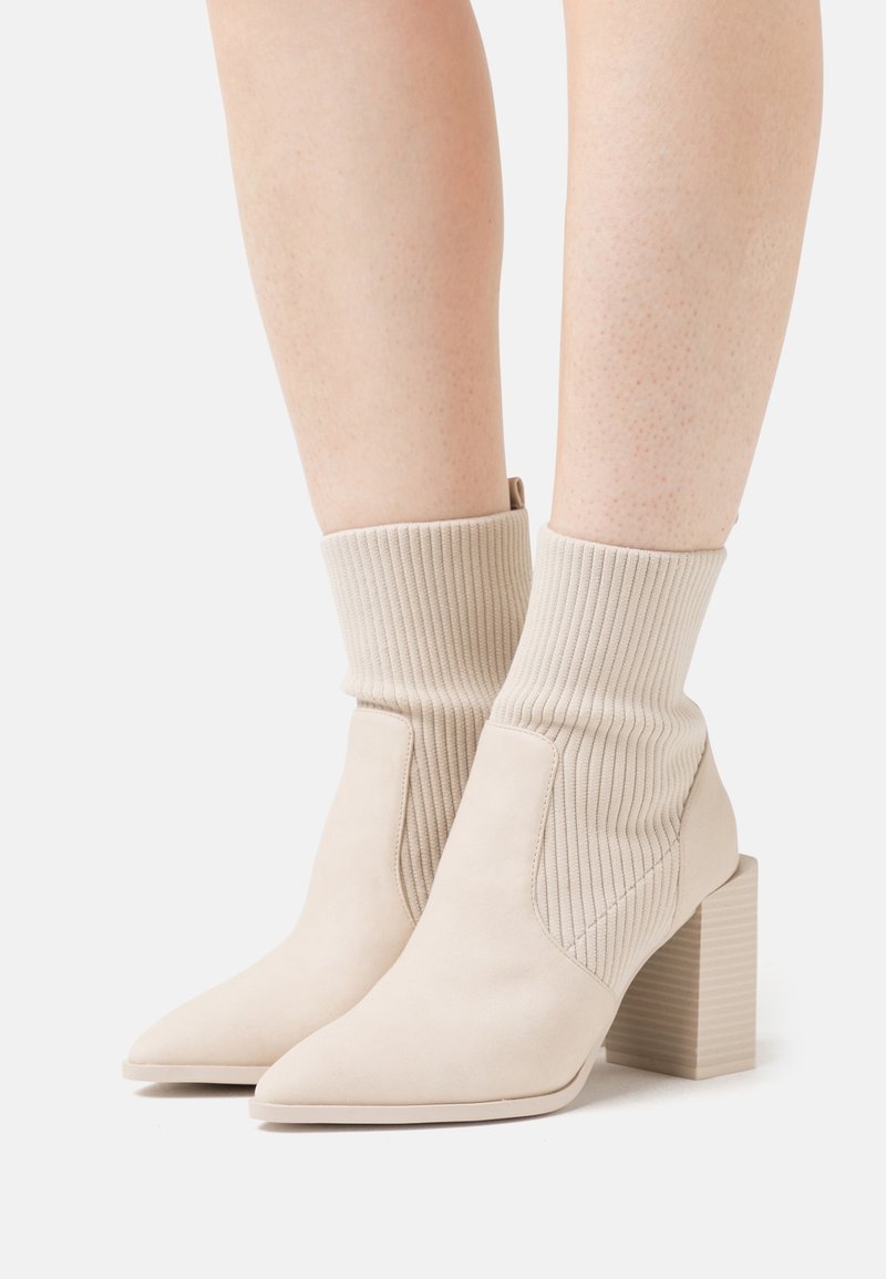 Call it Spring VEGAN SARA - Classic ankle boots - light grey - Zalando.ie