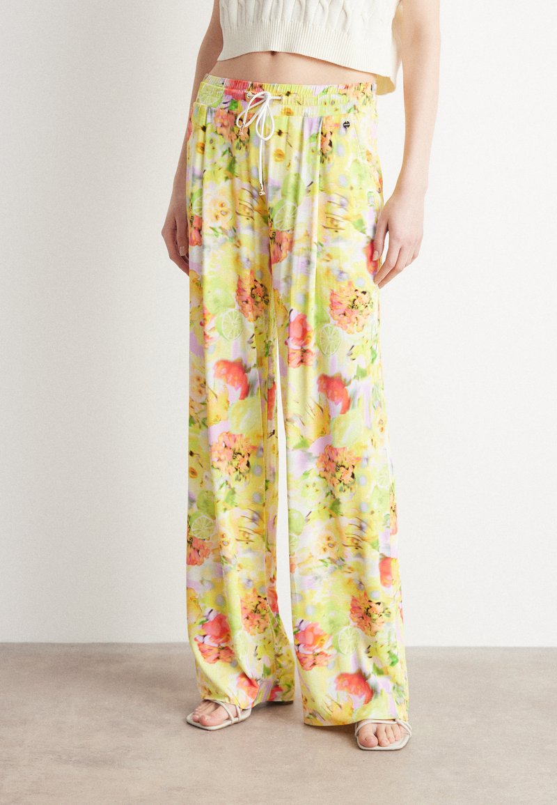 Marc Cain Pantalon classique - pale lemon/jaune clair - ZALANDO.FR