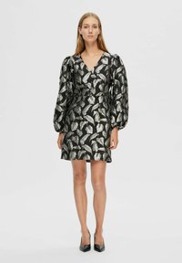 Selected Femme METALLIC JACQUARD - Robe de soirée - silver/argenté ...