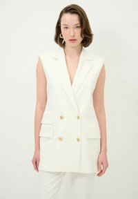 adL Vest - white/hvid - Zalando.dk
