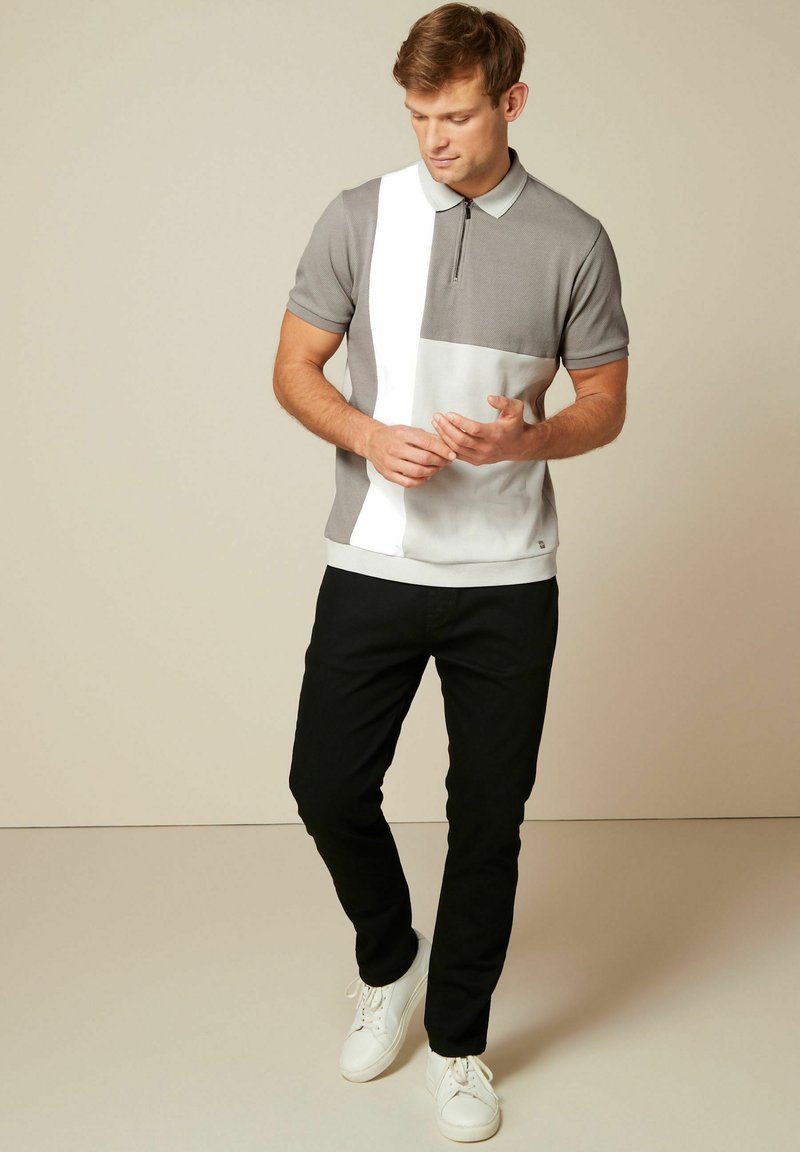 Next SOFT TOUCH STANDARD - Polo - neutral brown texture/beige - Zalando.es