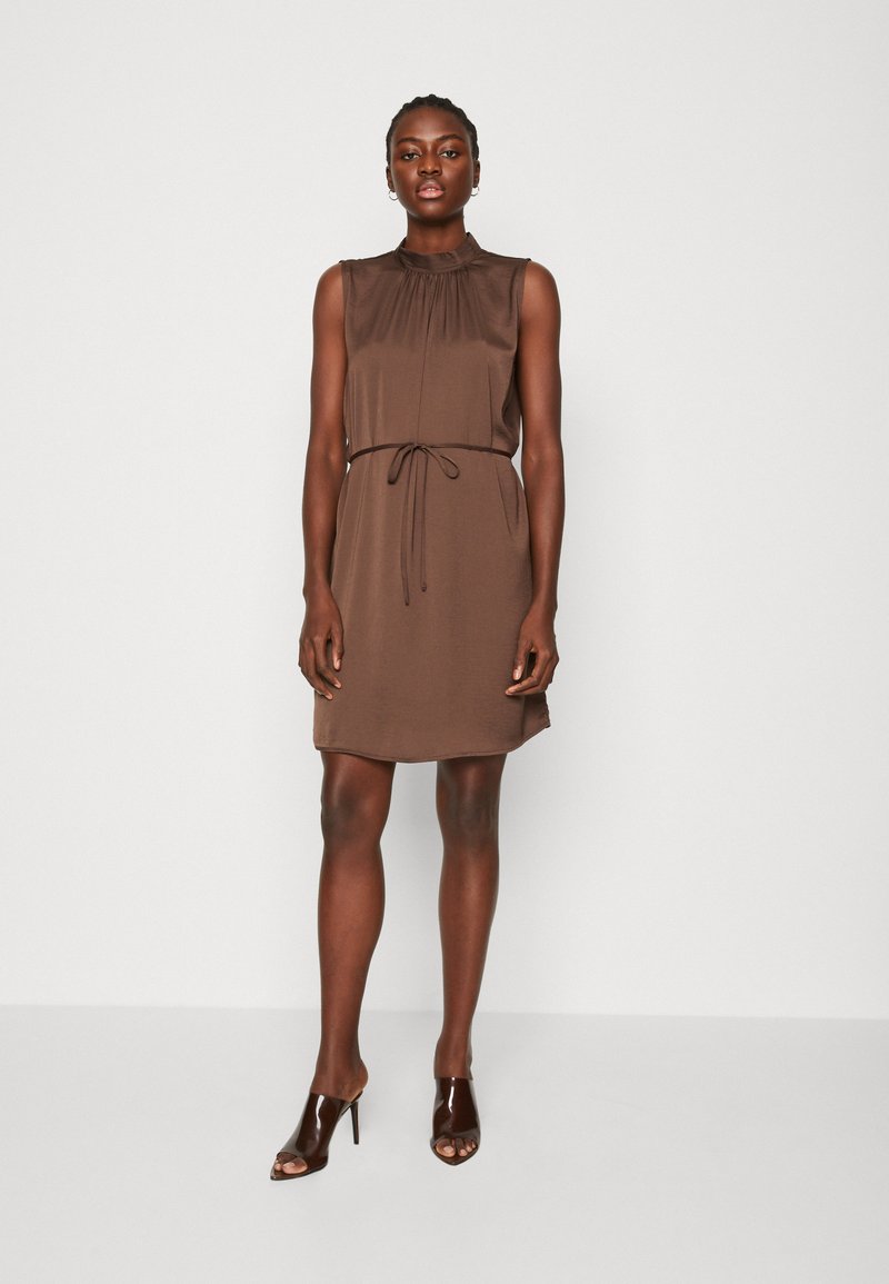 Saint Tropez AILEEN DRESS - Vestido de cóctel - hot fudge/marrón ...