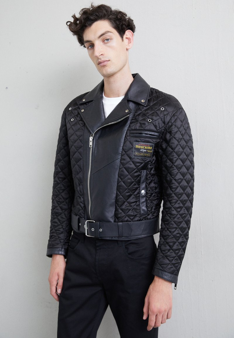 MOSCHINO Lett jakke - fantasy black/svart - Zalando.no