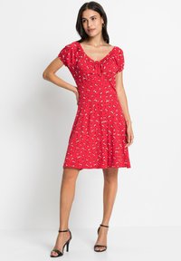 bonprix Robe en jersey - red/rouge - ZALANDO.FR
