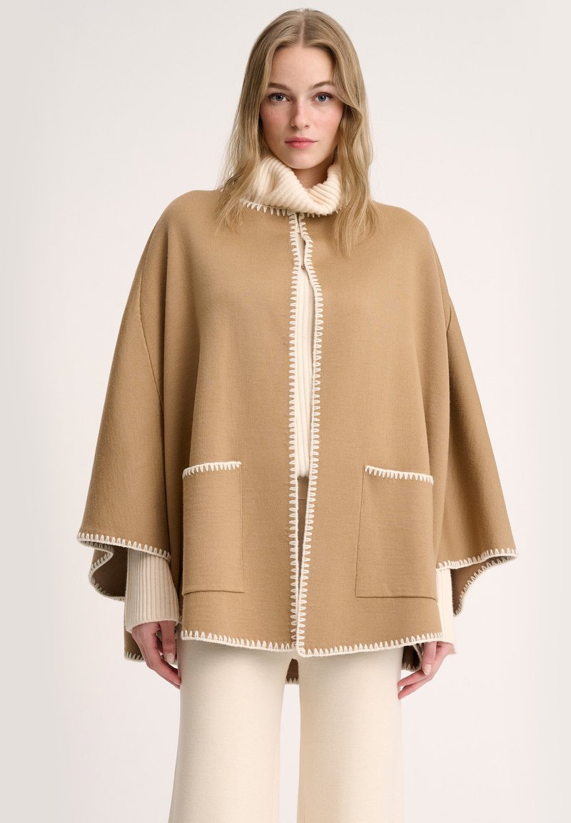 Luisa Spagnoli Poncho - cammello panna/camel - Zalando.be