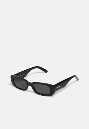 Arnette THEKIDD UNISEX - Gafas de sol - black/negro - Zalando.es