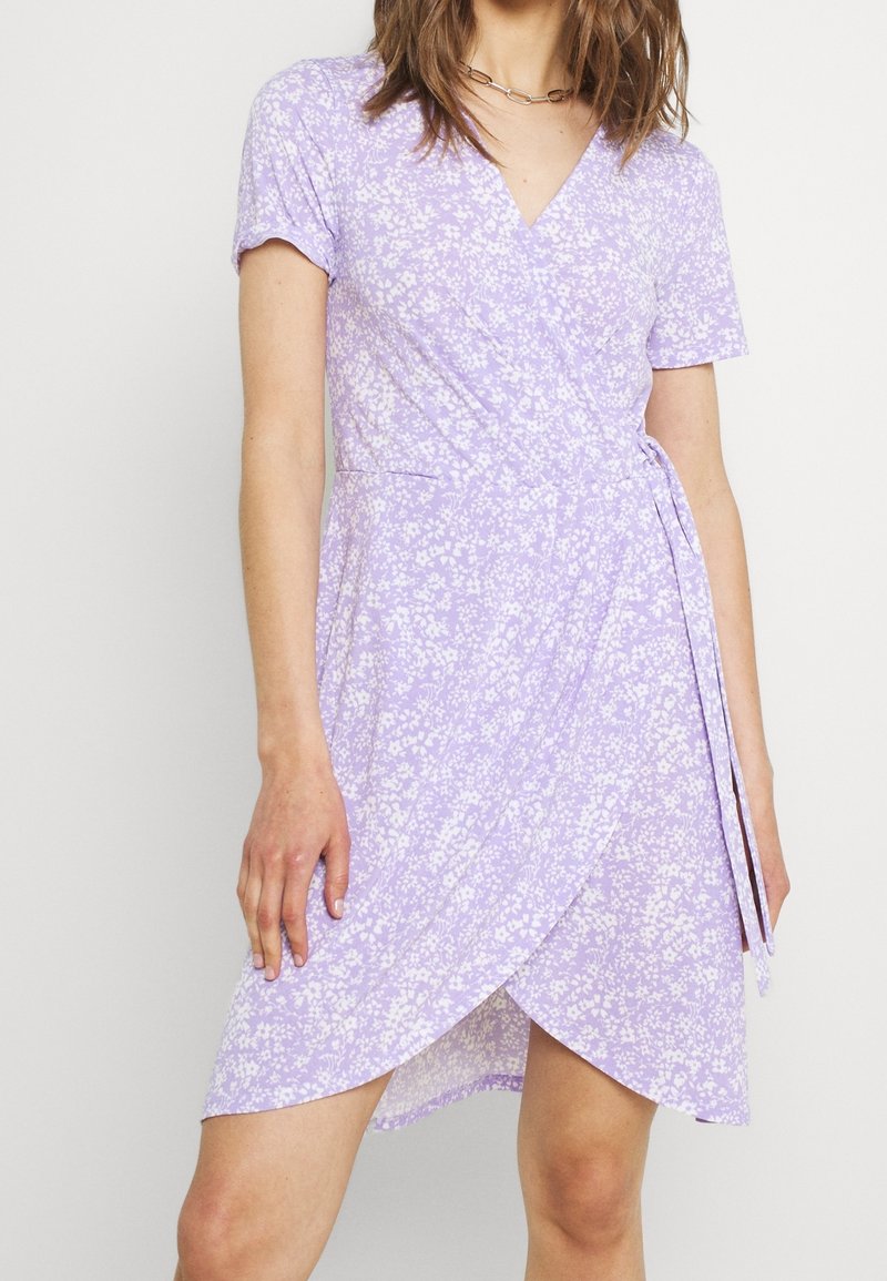 VILA Robe en jersey - lilac/lilas - (Seconde main) - ZALANDO.FR