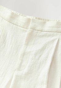 Next REGULAR FIT - LOOK WITH INTERNAL DRAWCORD - Broek - white/wit ...