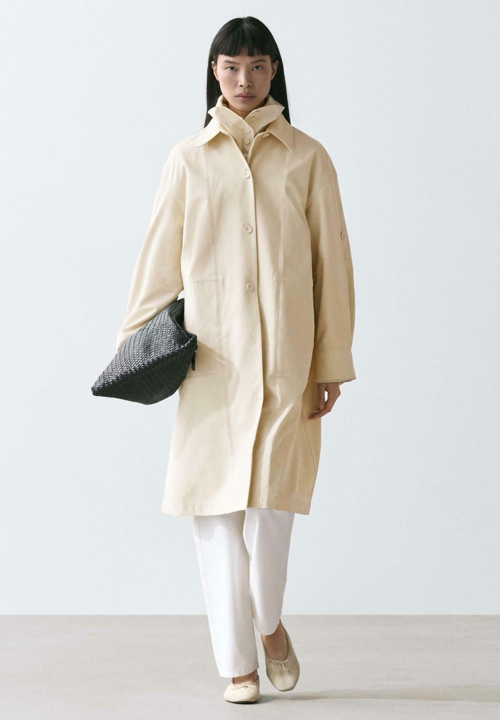 Massimo Dutti WITH ROLL UP SLEEVES - Klassischer Mantel - light yellow ...