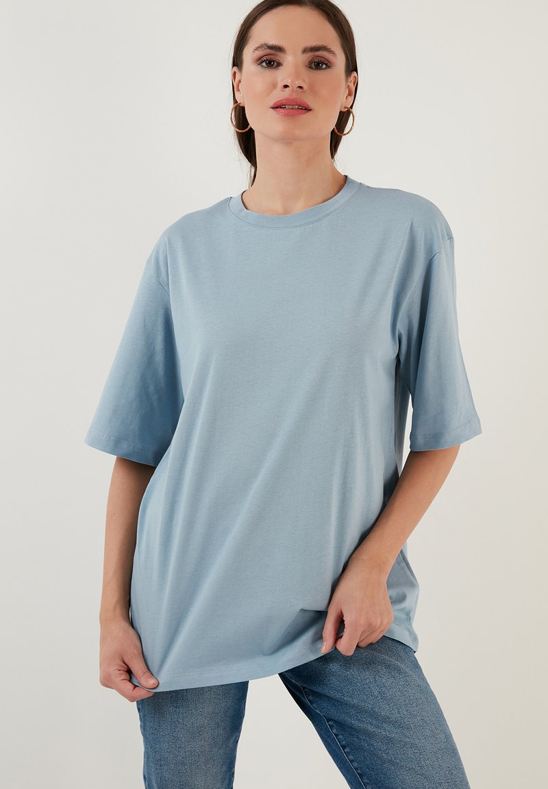 LELA LOOSE FIT - Basic T-shirt - baby blue/light blue - Zalando.de