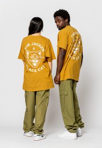 Jacker CARGO PANT UNISEX - Cargohose - olive/oliv - Zalando.ch