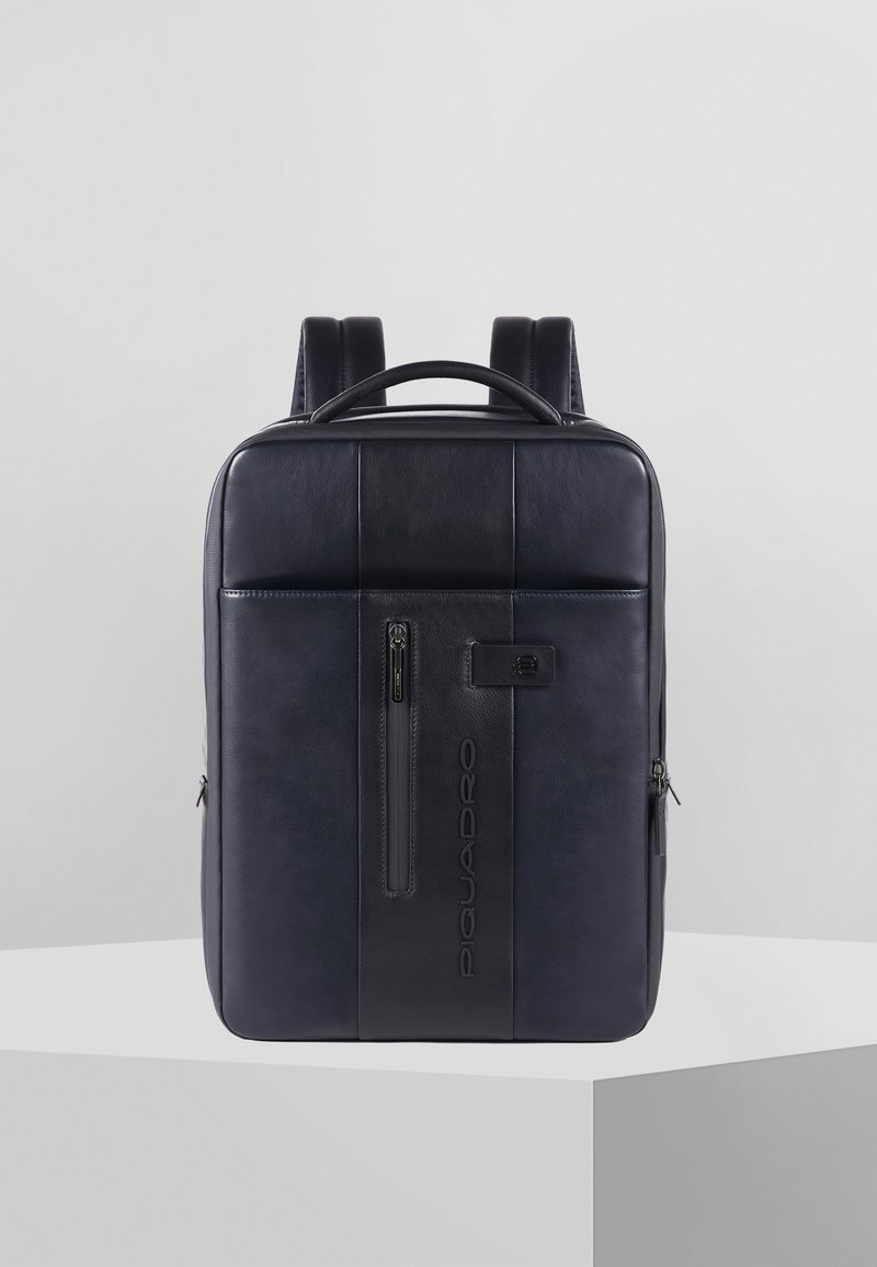 Piquadro PIQUADRO URBAN RUCKSACK LEDER 43 CM LAPTOPFACH - Sac à dos ...