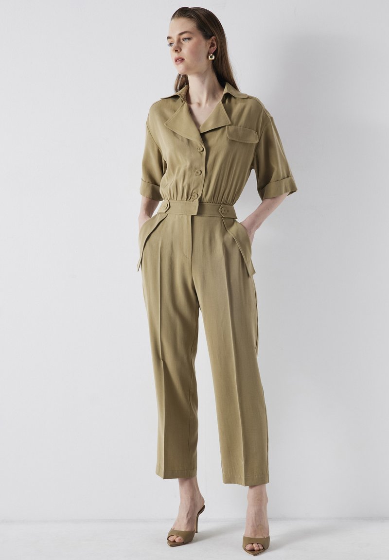 Ipekyol OVERALL REGULAR FIT WITH WAIST ACCENT - Jumpsuit - green/groen ...