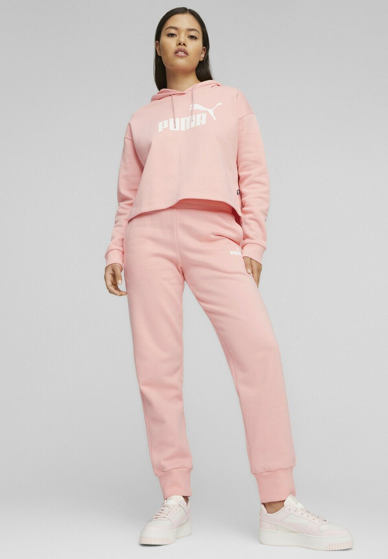 Puma ESSENTIALS CROPPED LOGO - Sweat à capuche - peach smoothie/rose ...