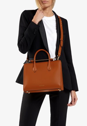 Strathberry MULTREES MIDI HOBO - Handtas - tan/lichtbruin - Zalando.nl
