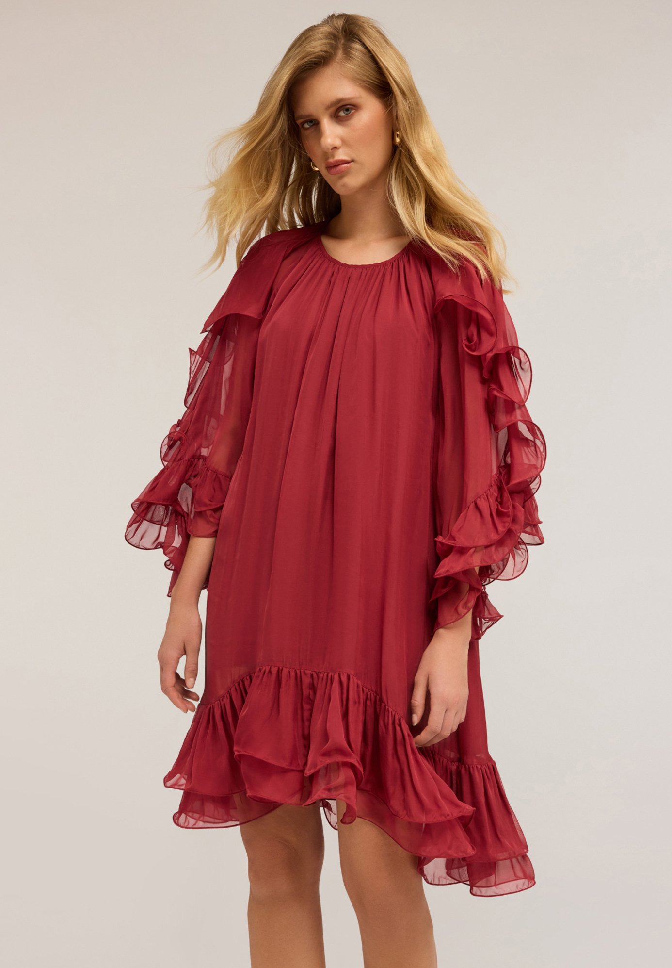 Rosa Antico Tailleur Rosa Cipria Motivi Motivi Robe de jour bordeaux