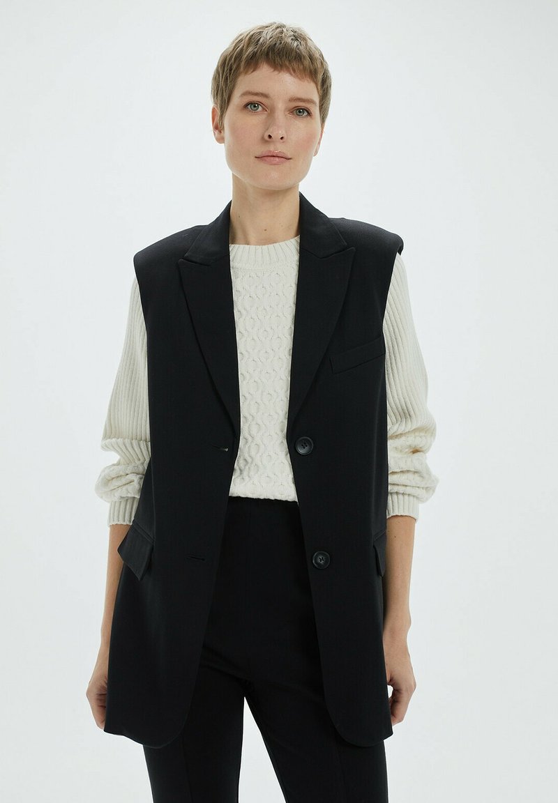 System Action TAILORED WITH SHOULDER PADS - Weste - black/schwarz ...