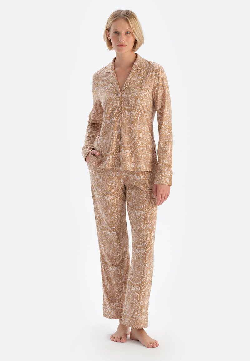 DAGI PAISLEY LONG SLEEVE COLLAR REGULAR WAIST - Pyjama set - beige ...