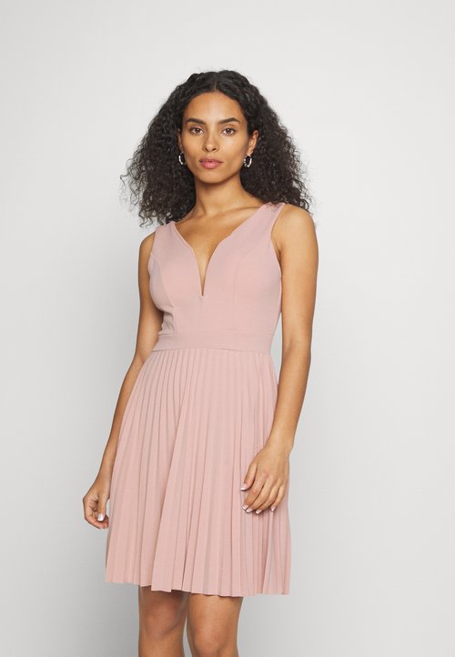 Robes de soirée en promo | Tous les articles chez Zalando