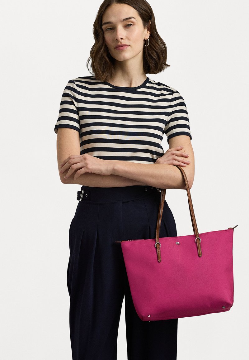 Lauren Ralph Lauren KEATON TOTE MEDIUM - Tote bag - bright fuchsia ...