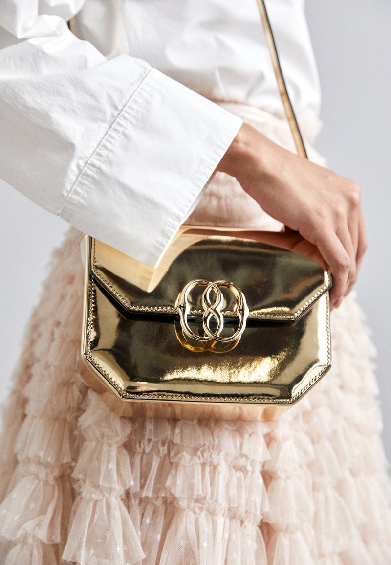 Bally EMBLEM FOLIO - Handbag - gold-coloured - Zalando.ie