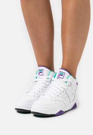 Puma SLIPSTREAM THE RAGGED PRIEST - Sneaker low - white/vivid violet ...