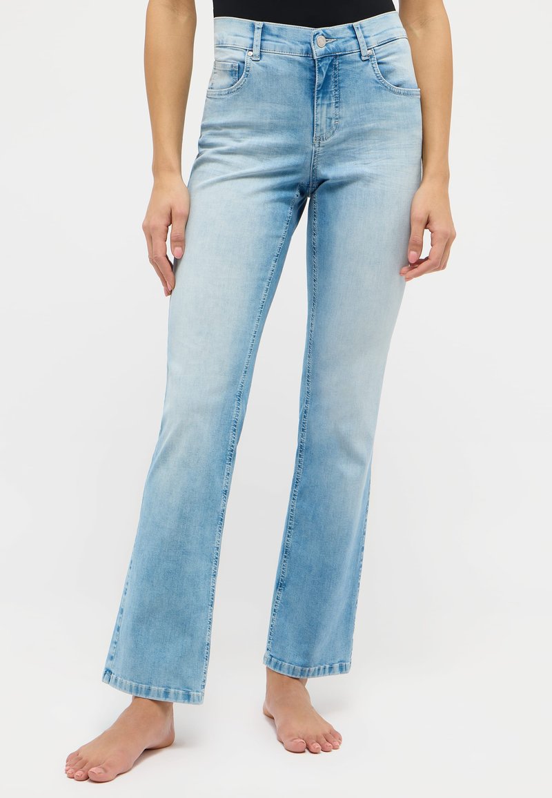 Angels 5-POCKET-LENI MIT DESIGN - Jeans Bootcut - himmelblau/blau - Zalando
