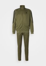 adidas Sportswear TRACKSUIT - Tracksuit - olive strata/olive - Zalando