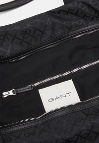 GANT PATTERN DUFFLE BAG UNISEX - Bolsa de fin de semana - ebony black ...